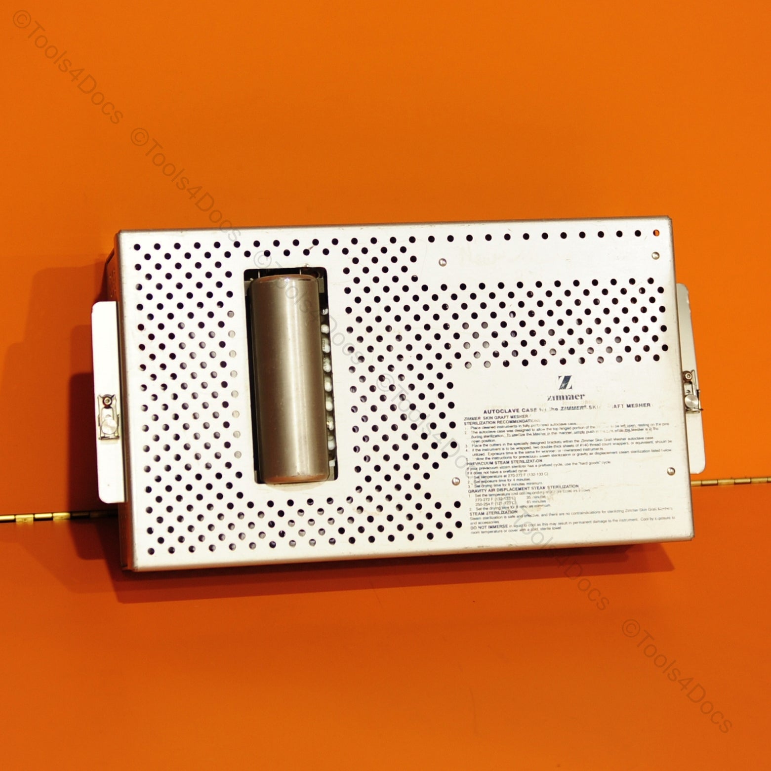 Zimmer Air Dermatome 8801 and Skin Graft Mesher 7701 kits — Tools4docs