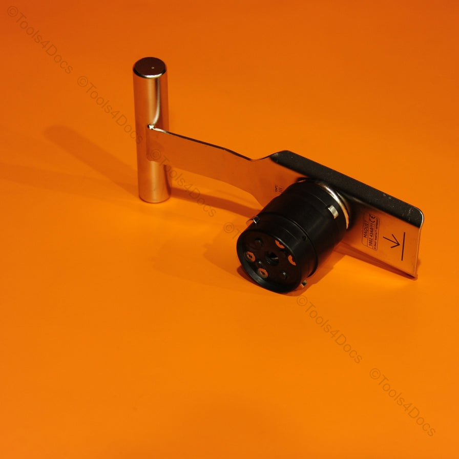 Arthrex AR-1002.42A0 TRIMANO Adapter with Maquet 1002.43A0 TRIMANO Arm ...